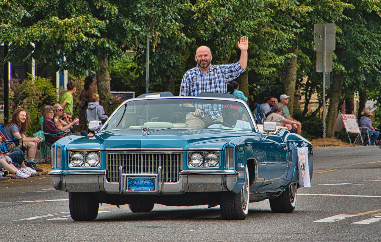 West Seattle Grand Parade sees the resumption of a tradition | Westside ...
